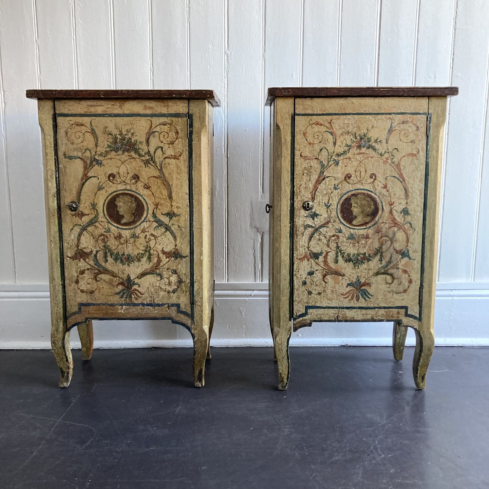 18th Century Italian Bedside Cabinets › James Iles Antiques